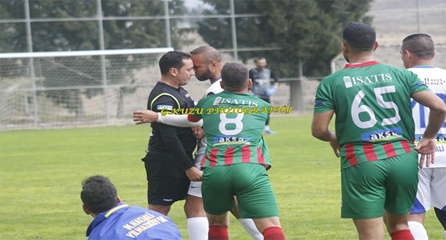 Mehmet Dulkadir, 2. devreye cezalı başlayacak « Tribün Kıbrıs